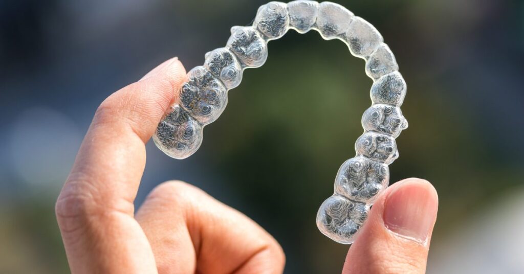 The Science Behind Invisalign: How Clear Aligners Move Your Teeth - Tomas Dental Clinic
